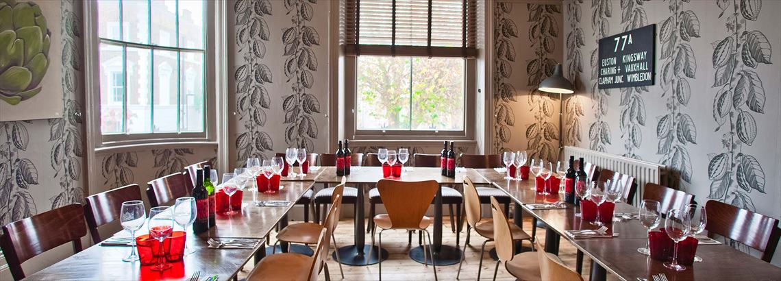 THE FENTIMAN ARMS - Geronimo-, London, Greater London - A buzzy busy ...