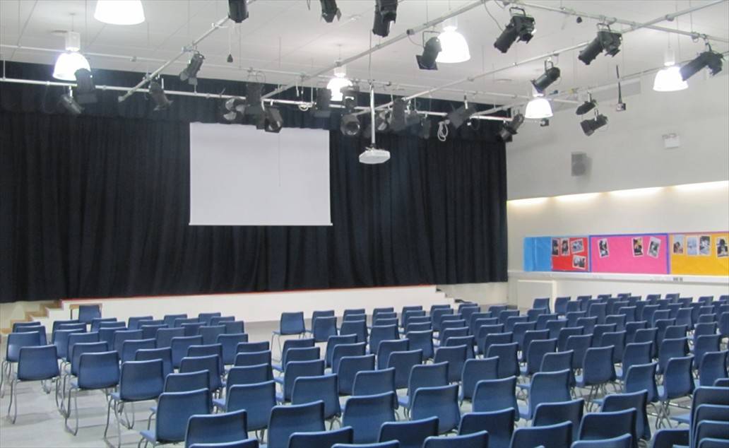Frederick Bremer School, London, Greater London - The main hall at ...