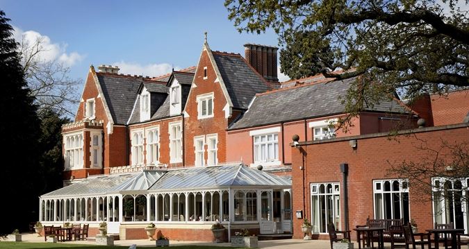 Hilton St Annes Manor, Wokingham, Berkshire - Set in a beautiful ...