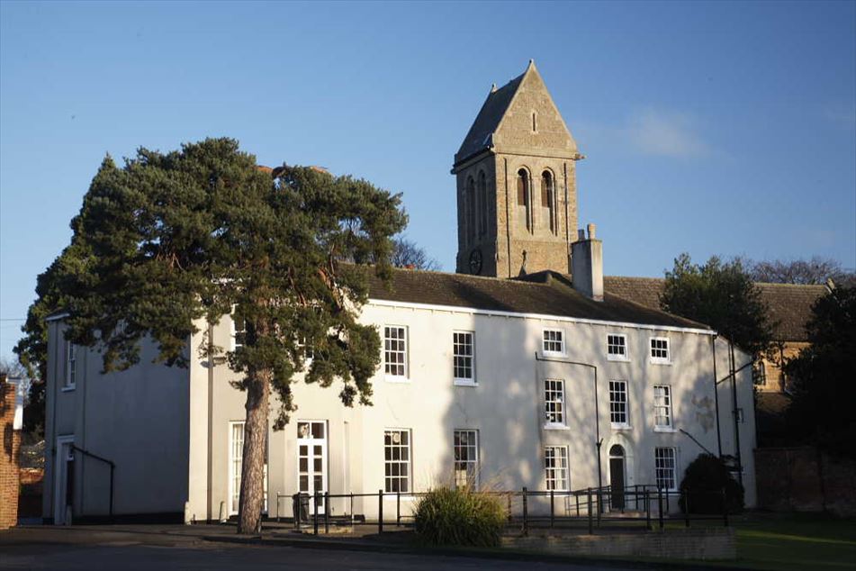 Radcliffe Hall, Radcliffe on Trent, Nottinghamshire - Radcliffe Hall is ...